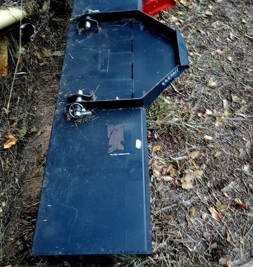 Bobcat skidsteer utv 2300 bucket | Minot, ND