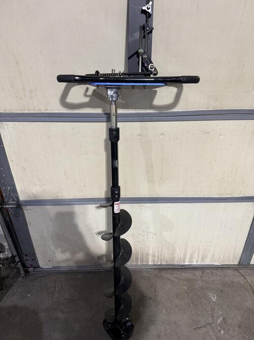 Clam Plate Pro with Strikemaster Lite-Flite 6 Auger | Bismarck, ND