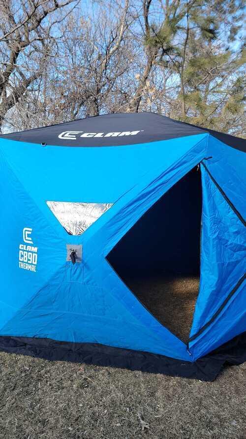 Clam C890 thermal, hub style fish house | Rugby, ND