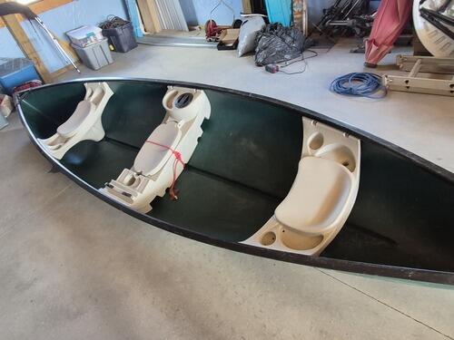 16ft canoe.Can also use a motor on it. 3 seater. Selling for 1/2 the ...