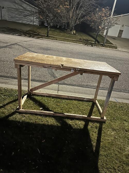 Work bench - FREE | Bismarck, ND