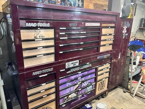 Jesse James limited edition Mac tool rolling tool chest | Voltaire, ND