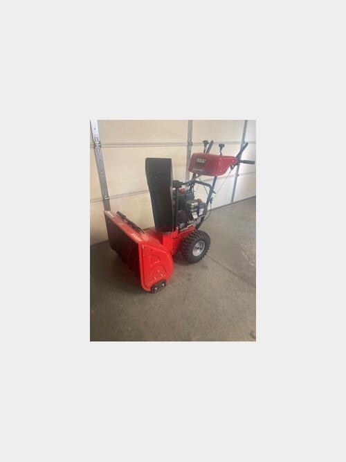 Snapper M1228 two stage snowblower | Mandan, ND