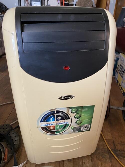 Soleus Air LX-140/LX-140BL Portable AC & Heat Pump | Bismarck, ND