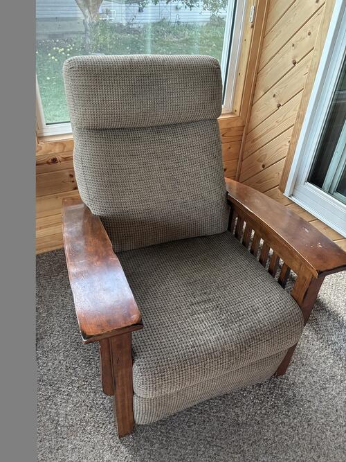 Two Mission style recliner chairs. Must take both. | Mandan, ND
