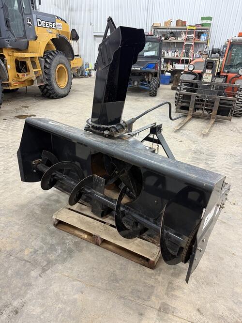 72 Everest 3 pt snowblower | Ryder, ND