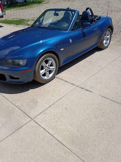 2000 BMW Z3 2.3 ROADSTER 5 SPEED MANUAL | Strasburg, ND