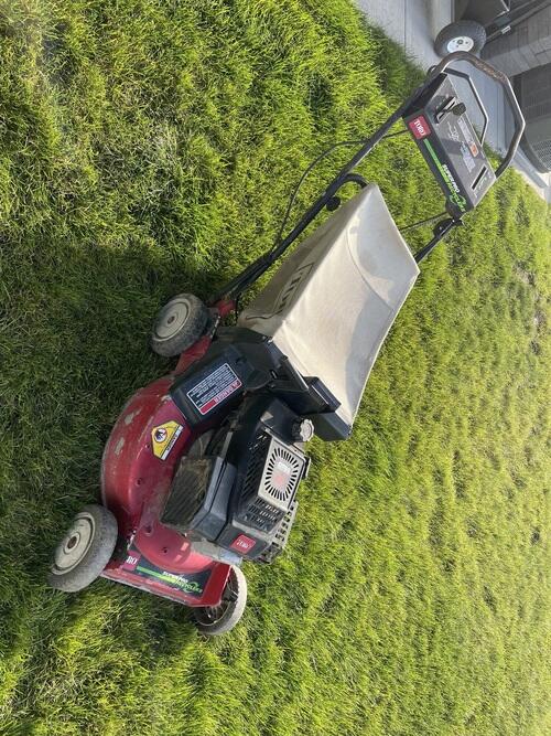 Toro super recycler 2 self propelled mower. Bag or mulch. 2 blades ...