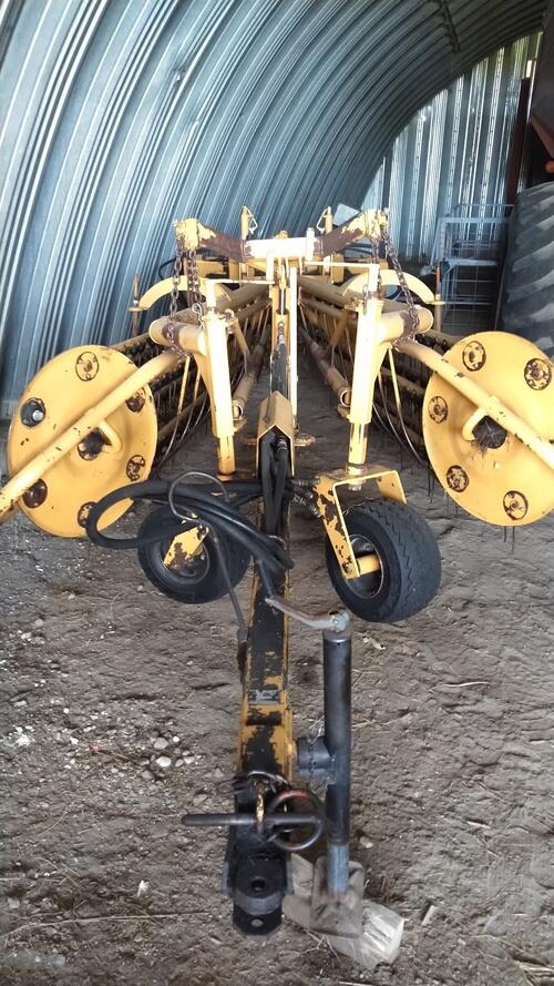 Vermeer hydraulic run V Rake for sale, we've owned this rake for over ...