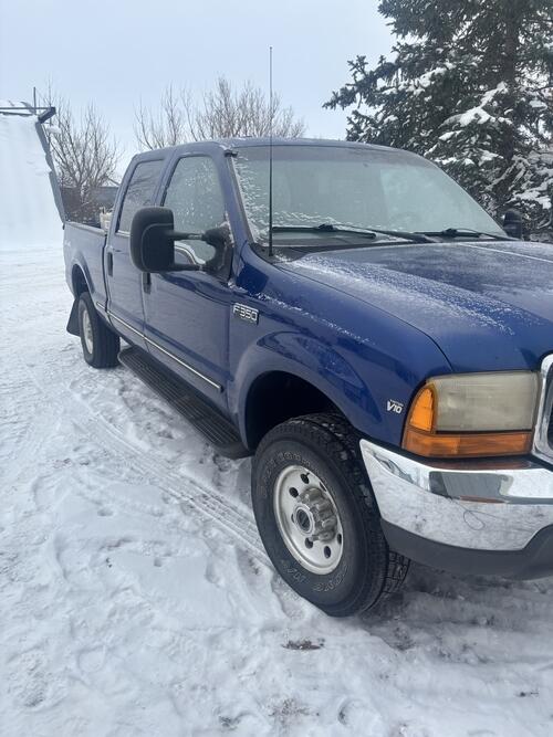 99 F350 v10 5spd 4wd. Motor was swapped with used from hansers out of ...