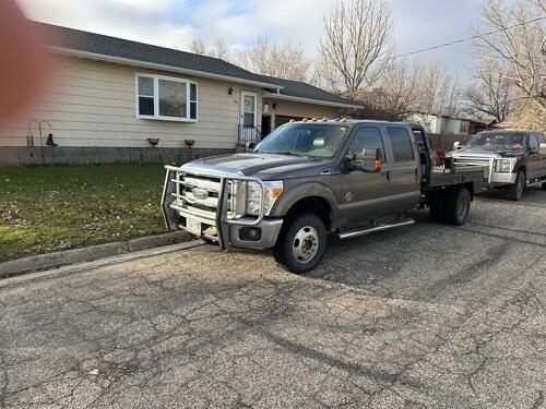 2012 F 350 dually 4x4 crew cab with a Dew eze bale bed 176k | Flaxton, ND