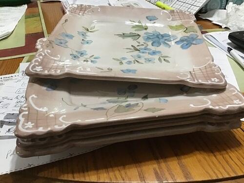 4 pretty plates by Tracy Porter. Nice for desert plates. Used 1 time ...