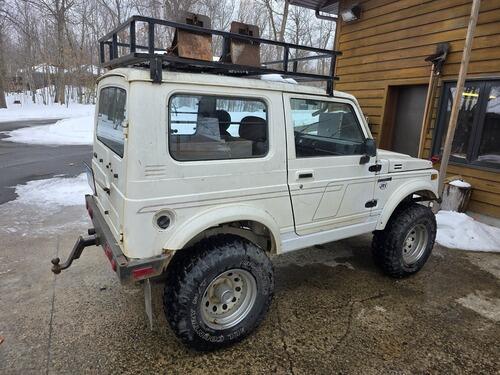 87 Suzuki samurai tin top | Detroit Lakes, MN