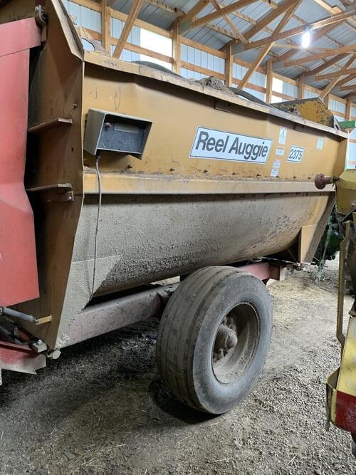 Feed wagon great feed wagon just out grew it and getting a bigger one ...