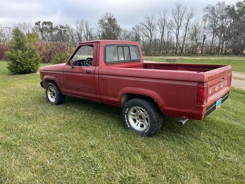 83 Ford Ranger with 289 & top loader 4 speed | Napoleon, ND