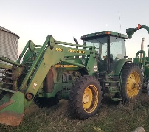 John Deere 8400 w/ 840 loader | Bentley, ND