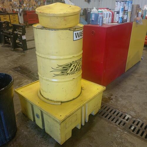 Waste oil barrel with containment and tray | Minot, ND