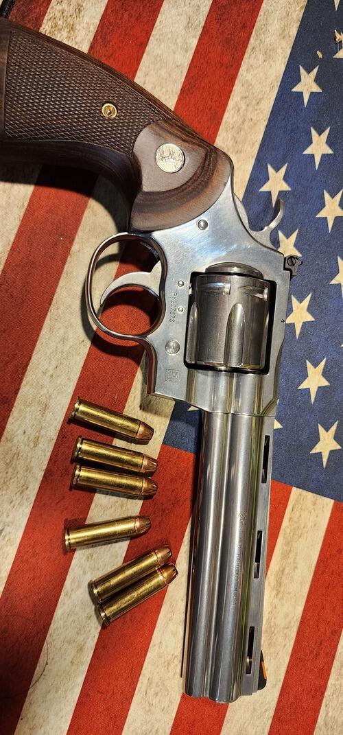 Colt Python 357 Magnum Revolver. | West Fargo, ND