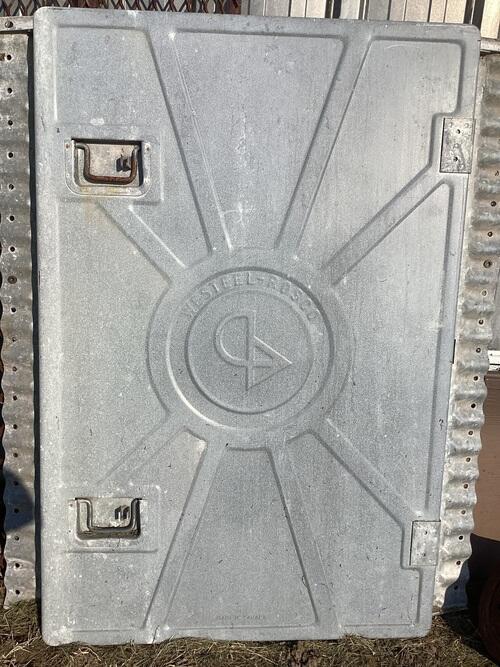 STEEL GRAIN BIN DOORS WITH FRAMES | Hazen, ND