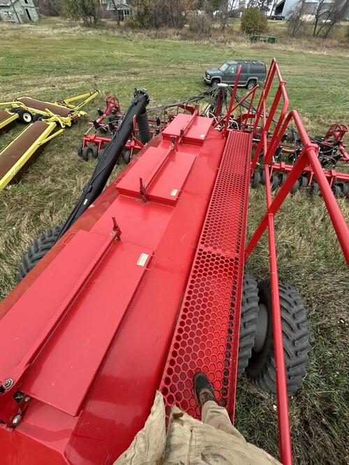 2012 Horsch Anderson Cougar 240. Dutch paired row openers. Raven nh3 ...