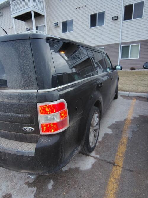 Ford flex. Has some body damage as someone hit me while stationary ...
