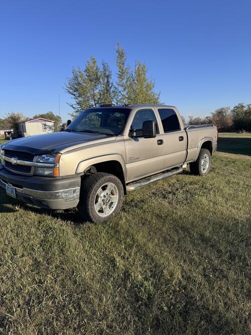 2003 Chevy LB7 2500 has had everything in fuel system replaced except ...