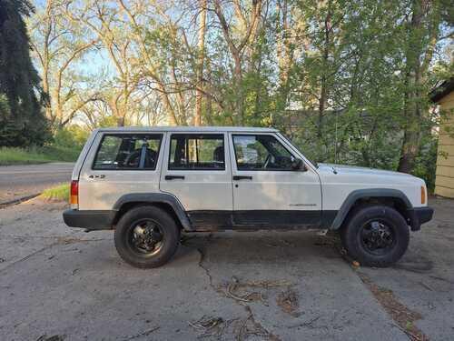 1998 Jeep Cherokee | Bismarck, ND