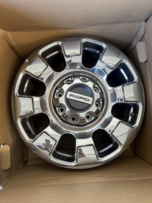 Set of 4 Wheels off of a 2023 F350 Ford super duty | Bismarck, ND