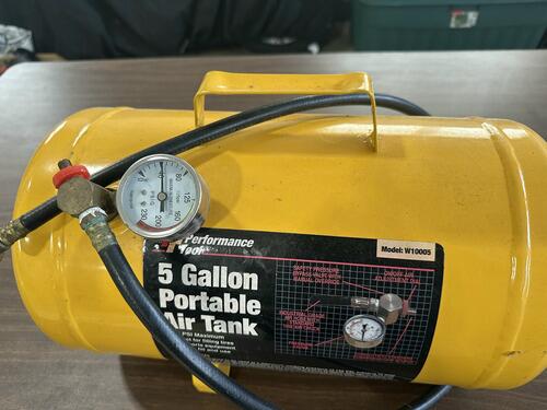 Portable 5 gallon air tank | Bismarck, ND