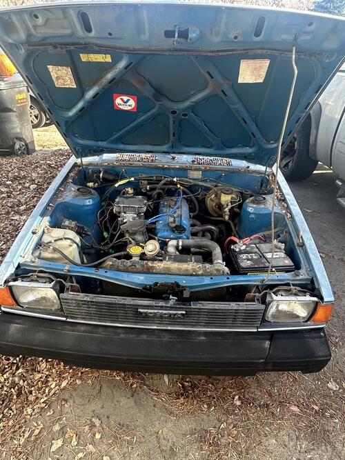 82 Toyota Corolla DX (RWD TE72) | Bismarck, ND