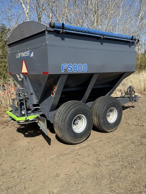 Loftness FS800 fertilizer spreader | Froid, MT