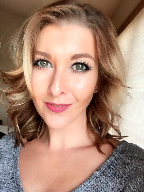 JoLynn - Profile on BisManOnline