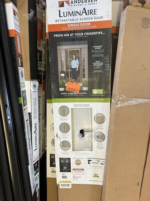 Luminaire Retractable Screen Door