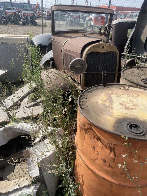 Model a pickup project $1500 | Mandan, ND
