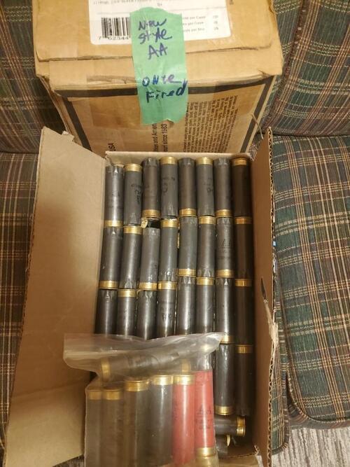 Whinchester AA HS hulls (700 total about 100 red and the rest 600 are ...