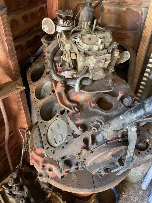 Chevy 327 engine. Based on the numbers it is from a 67 corvette ...