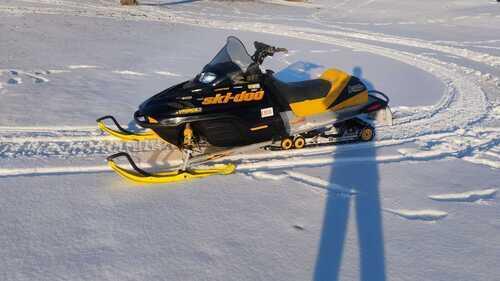 2002 Skidoo MXZ 800. | Bismarck, ND