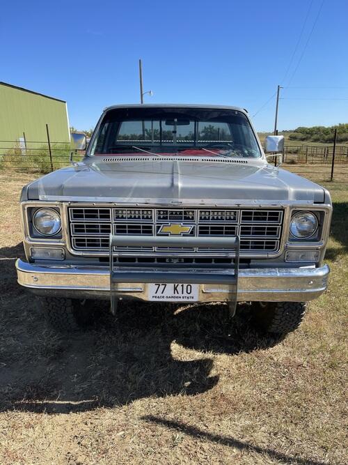 Fully loaded 1977 Chevy k10 custom deluxe | Dickinson, ND