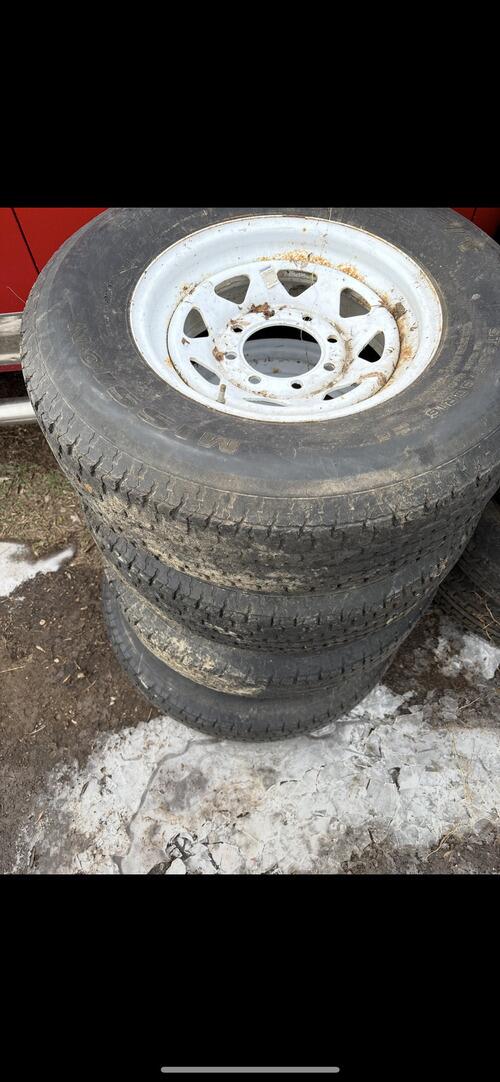 4 8 lug trailer rims and tires, will probably need tires | Gladstone, ND