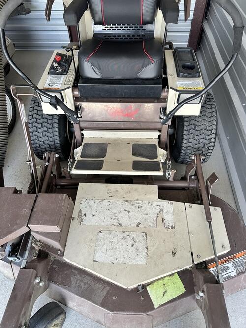 Grasshopper 618, 48in deck. Very well maintained. | Williston, ND