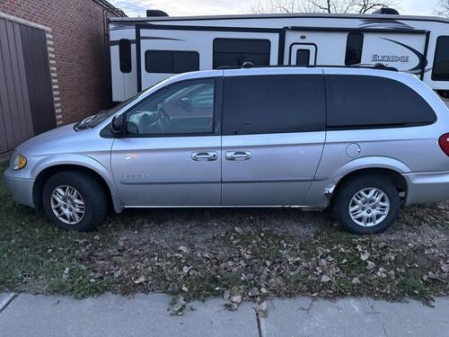Reduced 2004 dodge caravan | Minot, ND