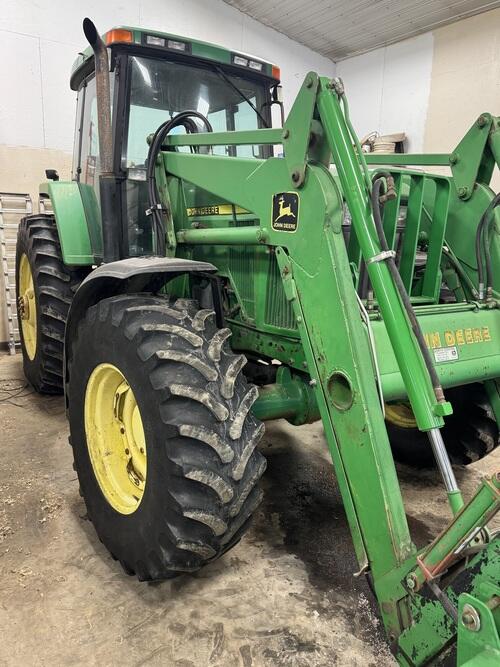 Jd 7610 mfwd low hrs nice tractor just upgraded | Tioga, ND
