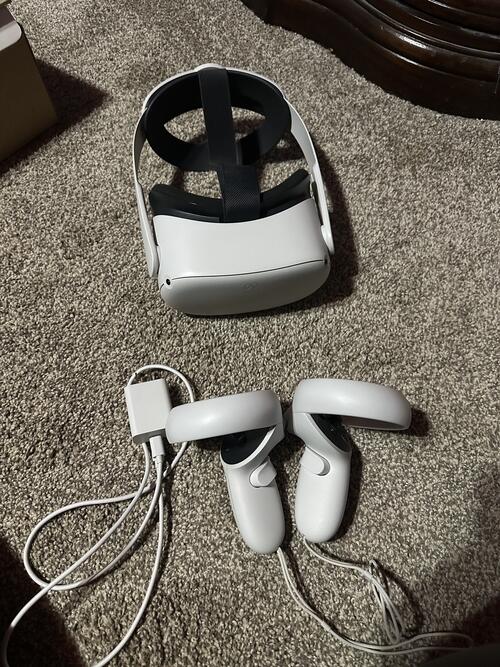 256gb Meta Quest 2. In perfect condition | Minot, ND