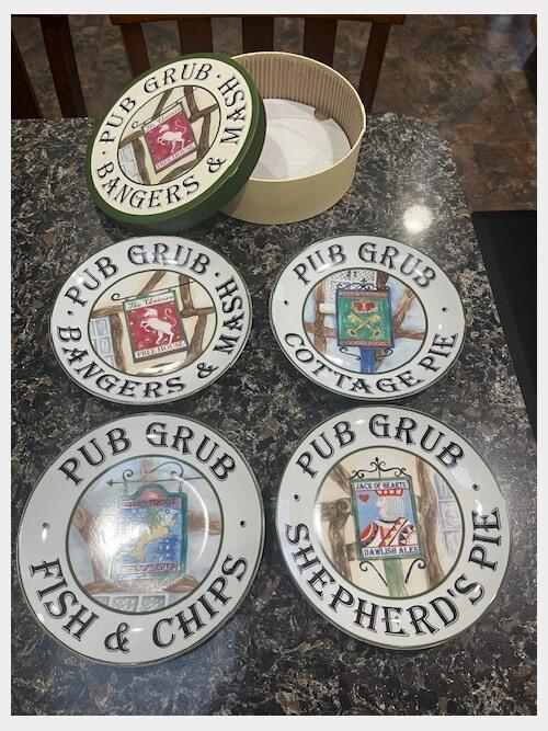 Complete set of (4) Pub/Appetizer Plates in a fancy storage box ...