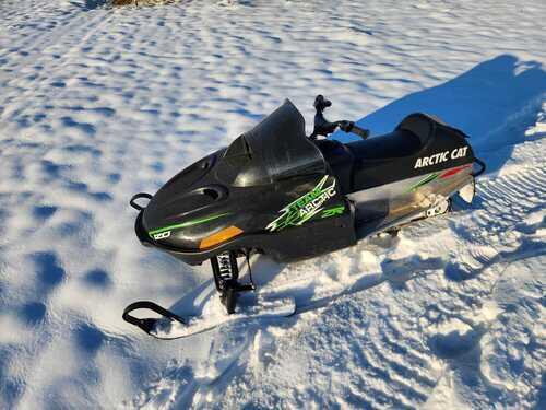 Arctic Cat Z120 kids snowmobile | Zeeland, ND