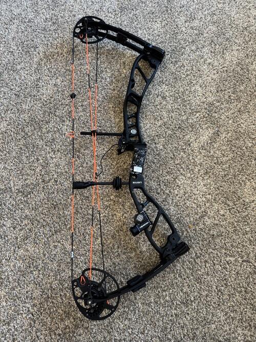 Elite Basin Left Hand Bow | Minot, ND