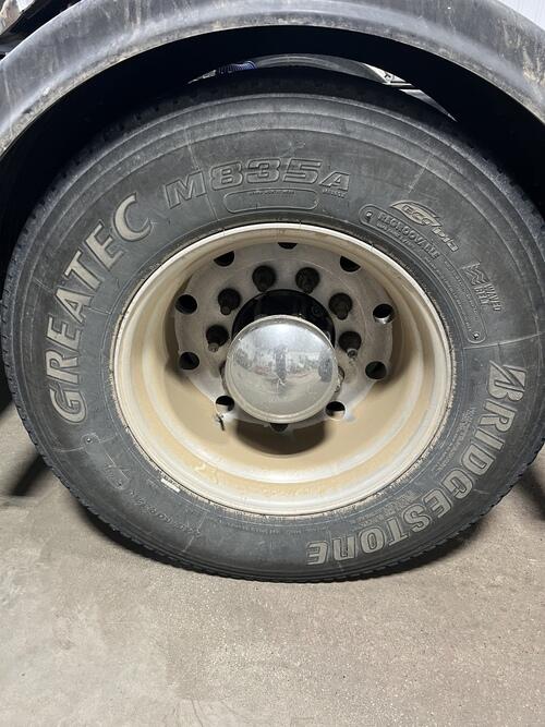 Super single semi rims and tires | Strasburg, ND