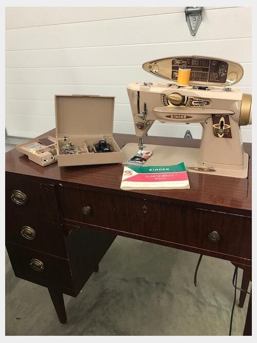 Singer Sewing machine model 500A "Rocketeer" Singer Slant-O-Matic with ...